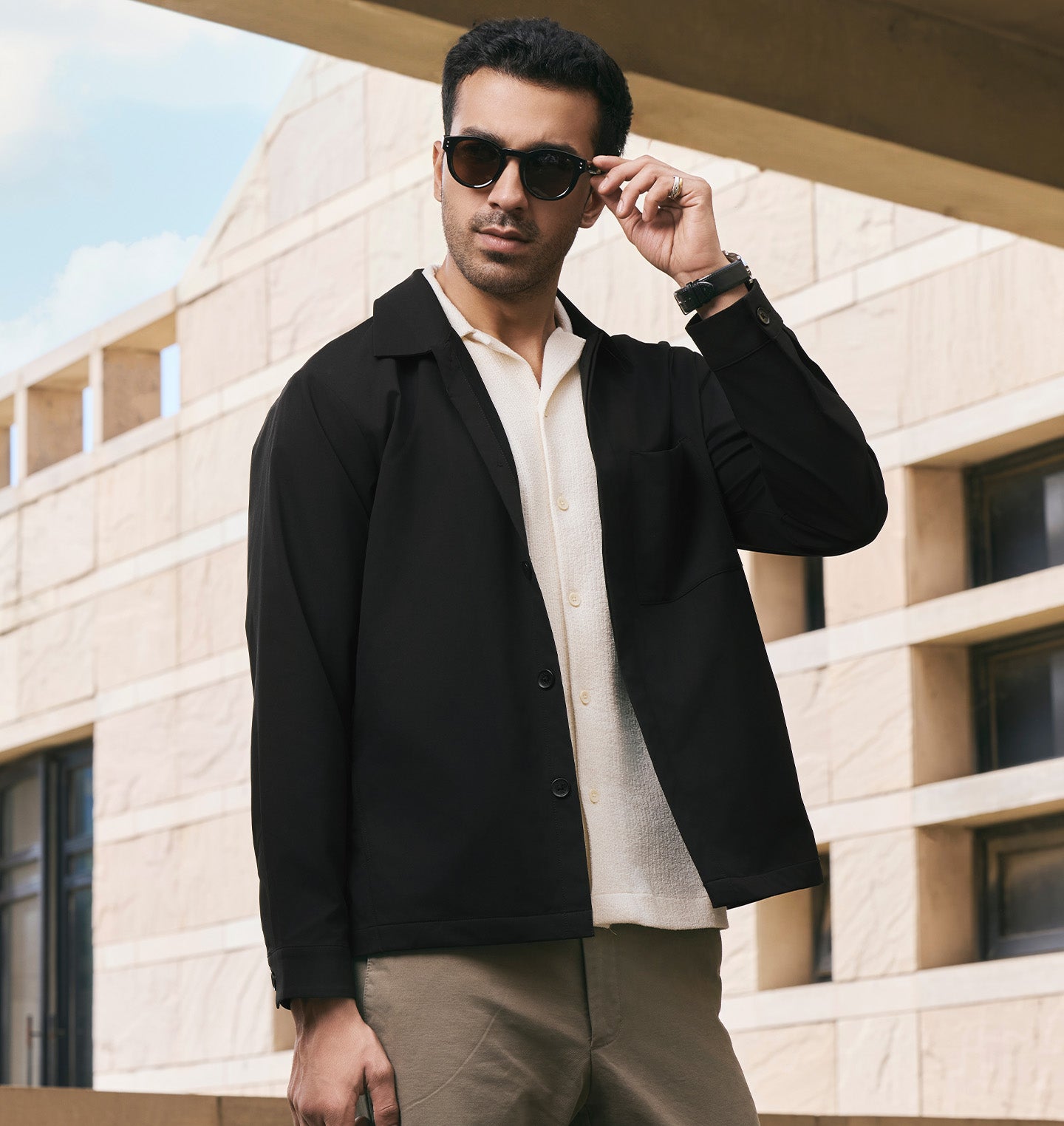 15 Stylish Black Jacket Combinations: Ultimate Style Guide – XYXX Apparels