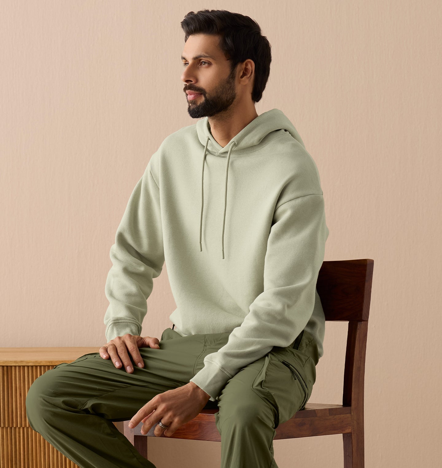 Valentine’s Day Dress Code Color List and Meanings 2025 – XYXX Apparels